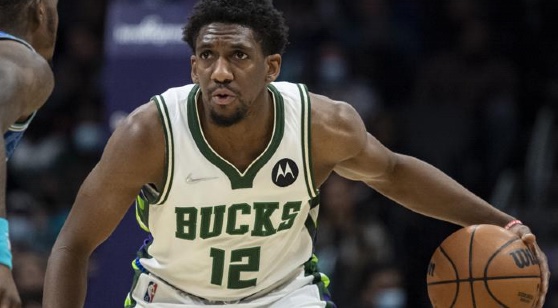 Milwaukee Bucks vs. Charlotte Hornets Predictions, Picks, Odds